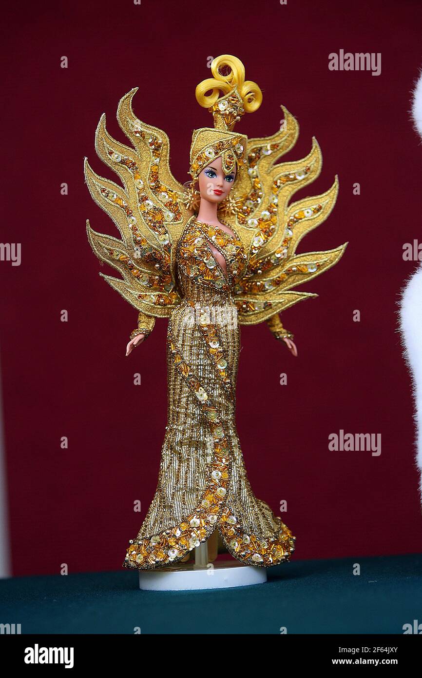 Ken doll hi-res stock photography and images - Alamy