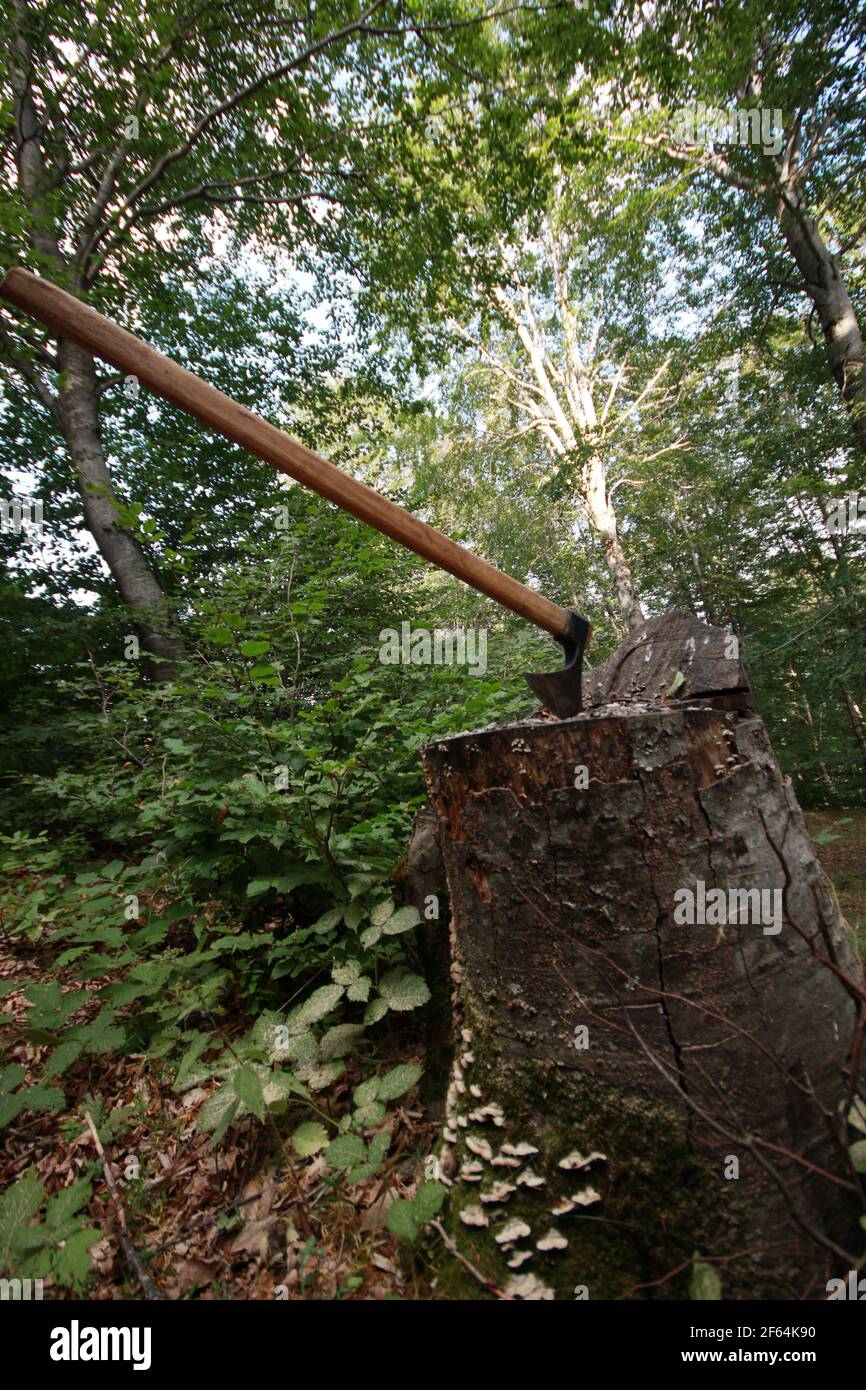 Falling axe hi-res stock photography and images - Alamy