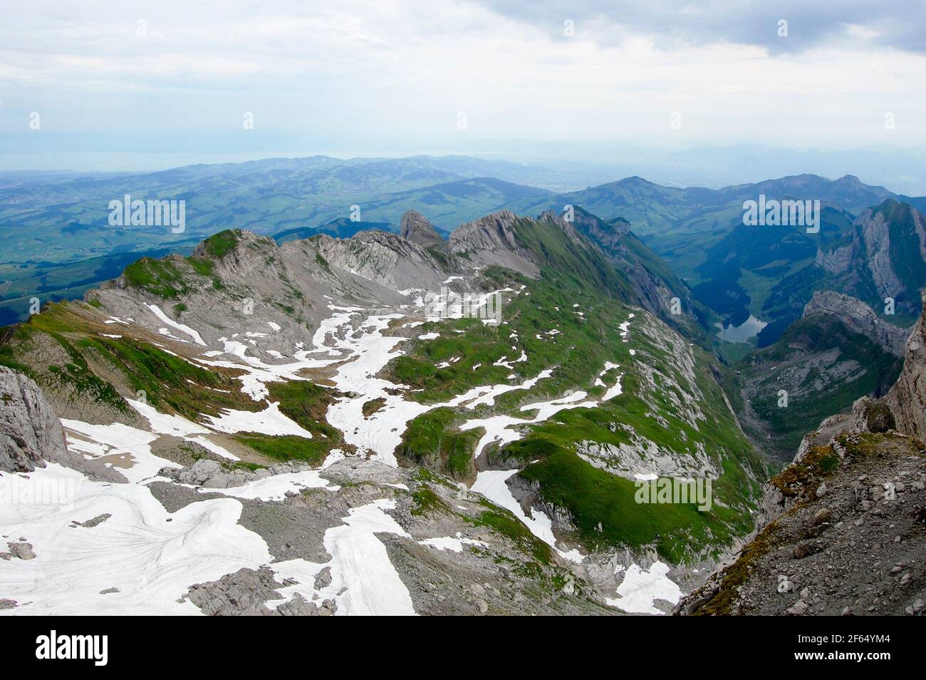 Santis mountain hi-res stock photography and images - Alamy