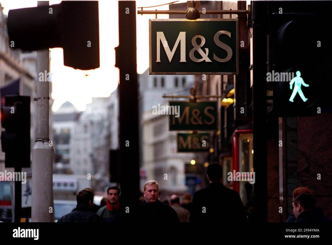 1999 sign hi-res stock photography and images - Alamy