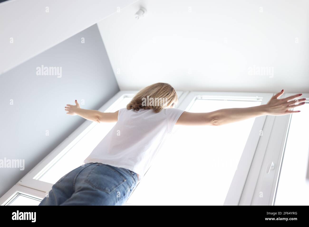 Stretch open arms hi-res stock photography and images - Alamy