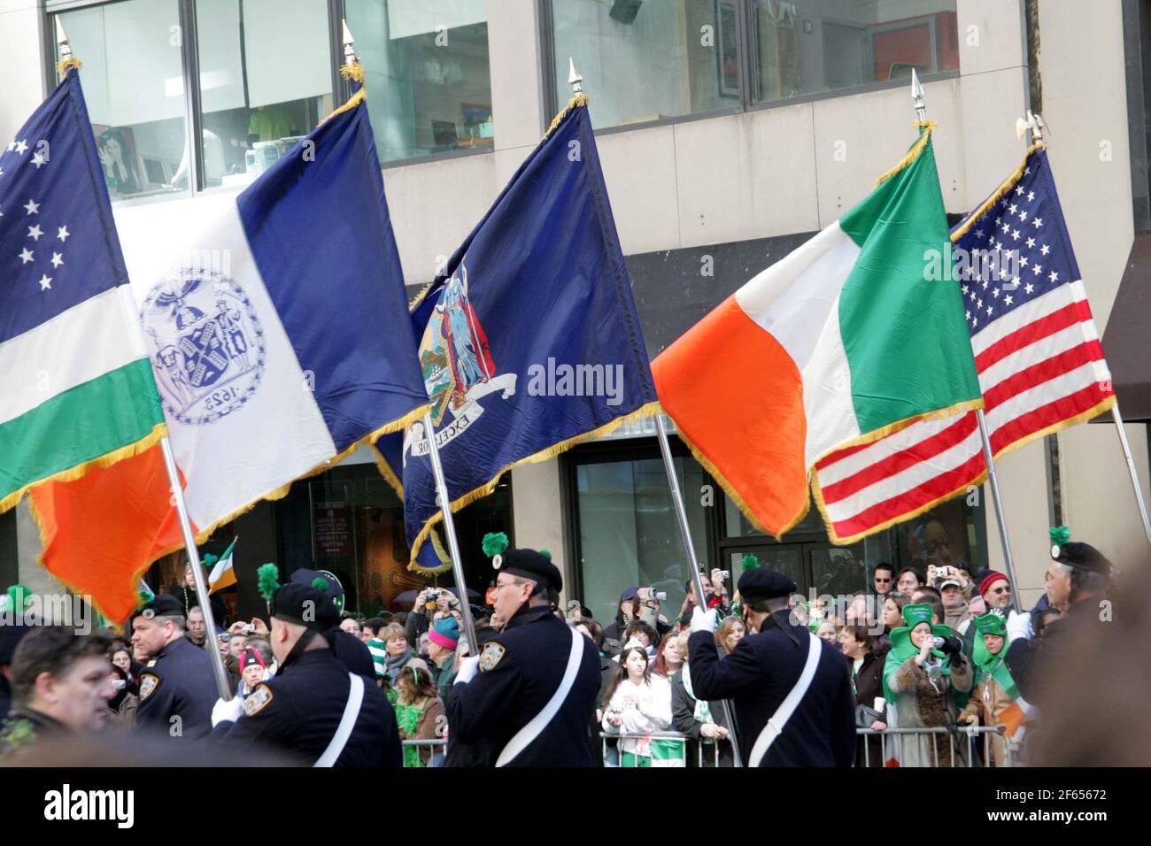 New York City, North America, St Patricks Day parade 17 March 2006 ...