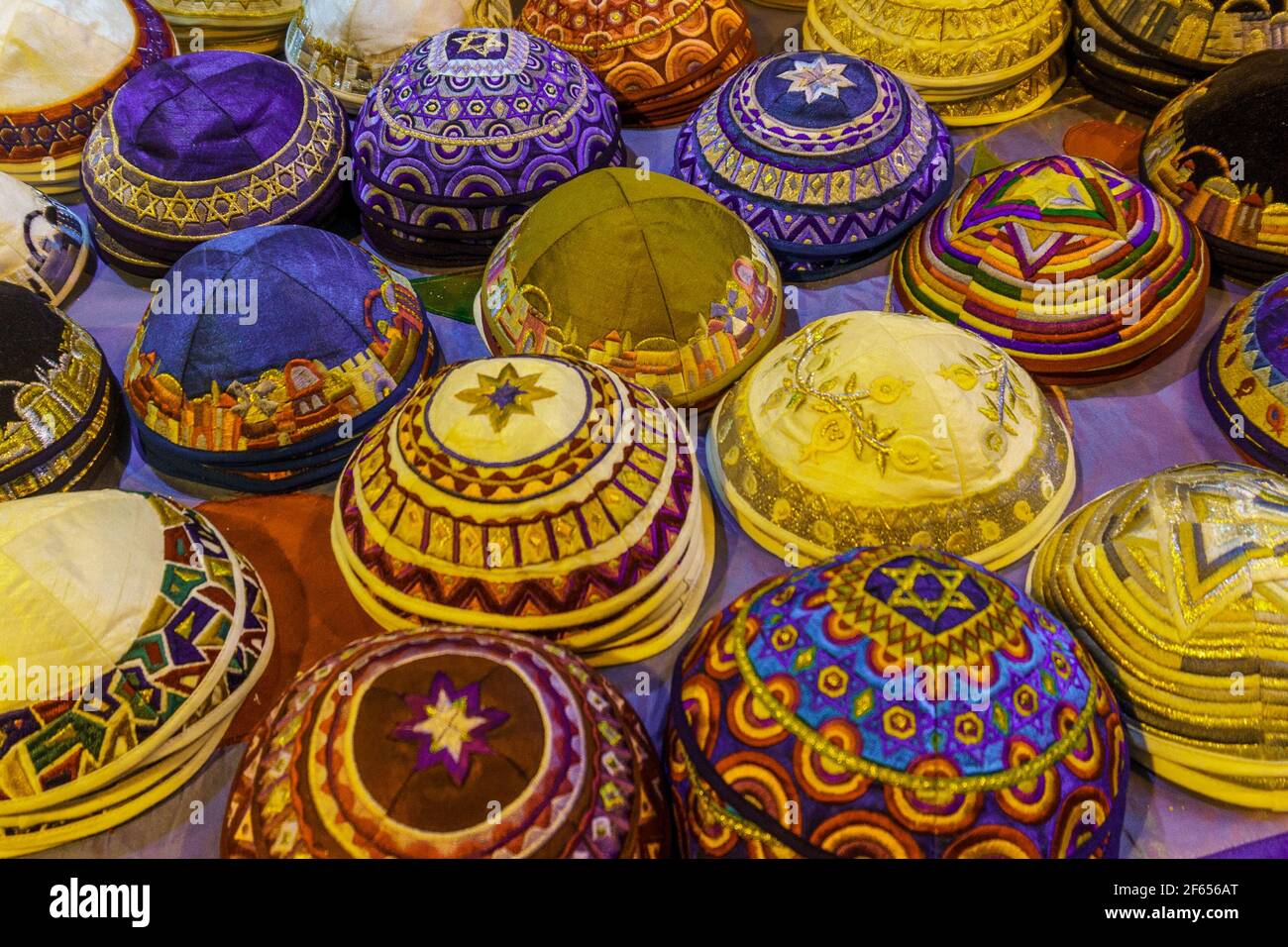 Traditional head ware hi-res stock photography and images - Alamy