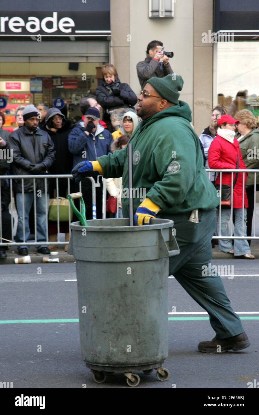 Horse manure new york city hi-res stock photography and images - Alamy