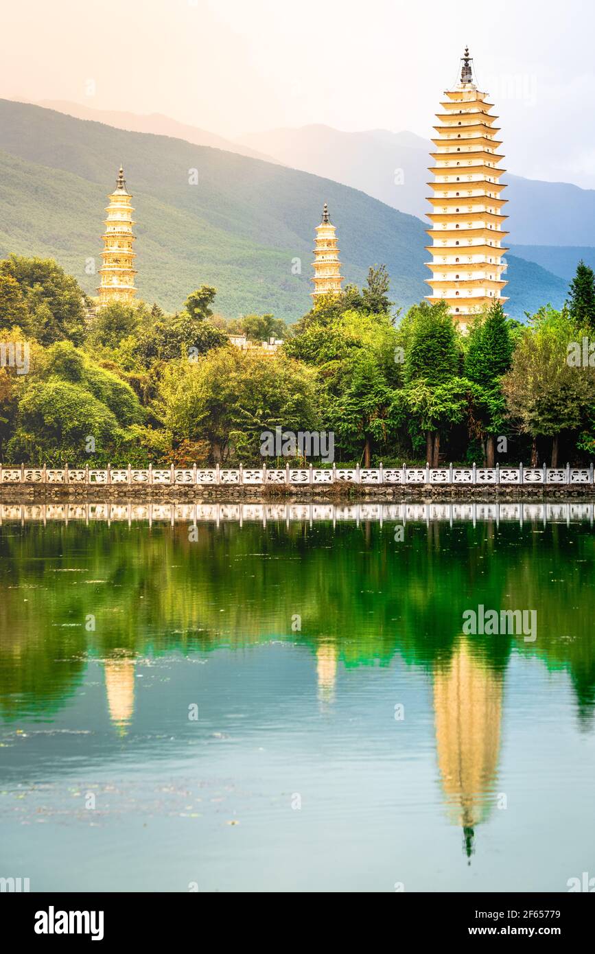 Beautiful scenic vertical view of Dali Three Pagodas of Chongsheng ...