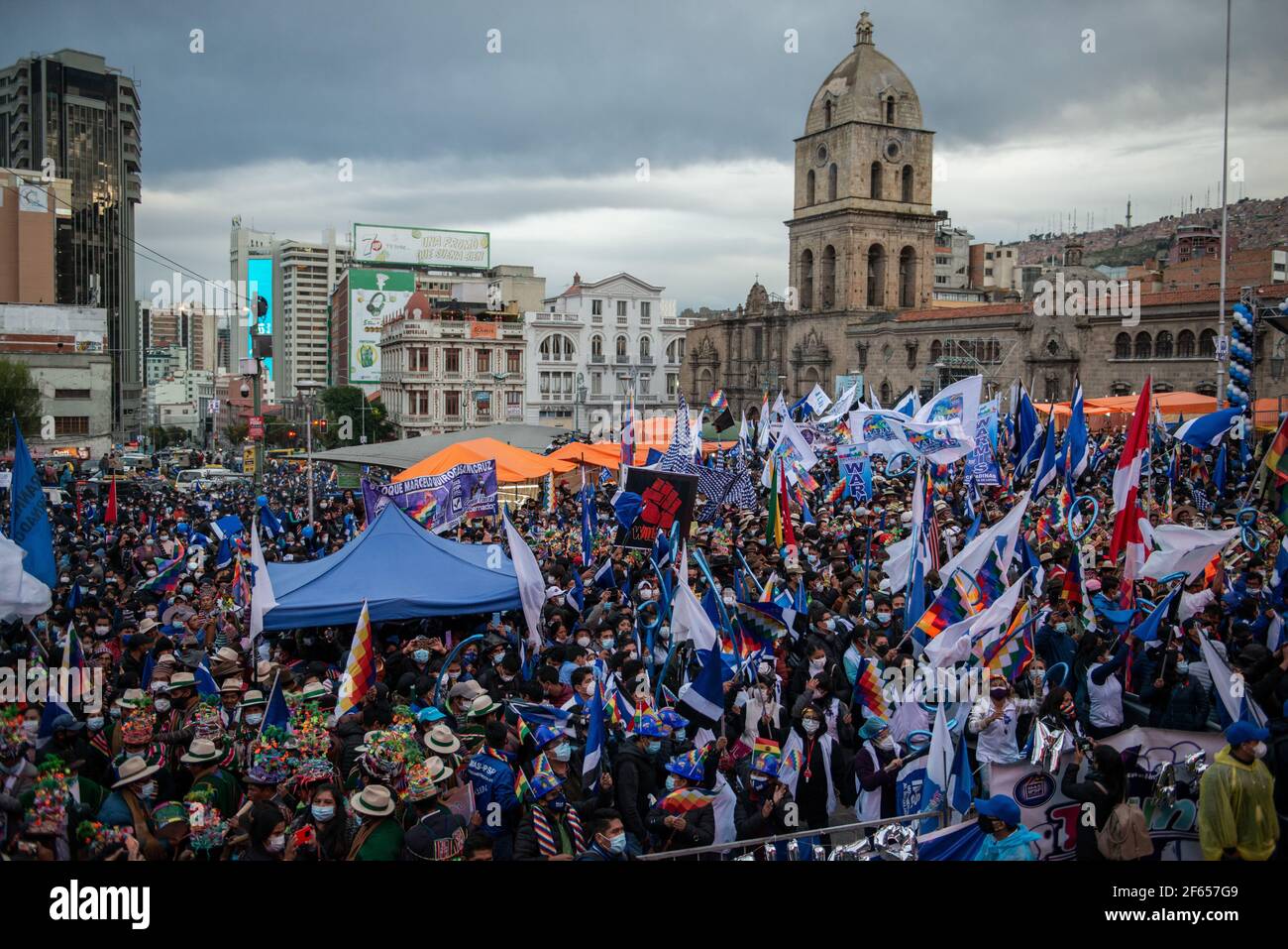 Mas movimiento al socialismo hi-res stock photography and images - Alamy