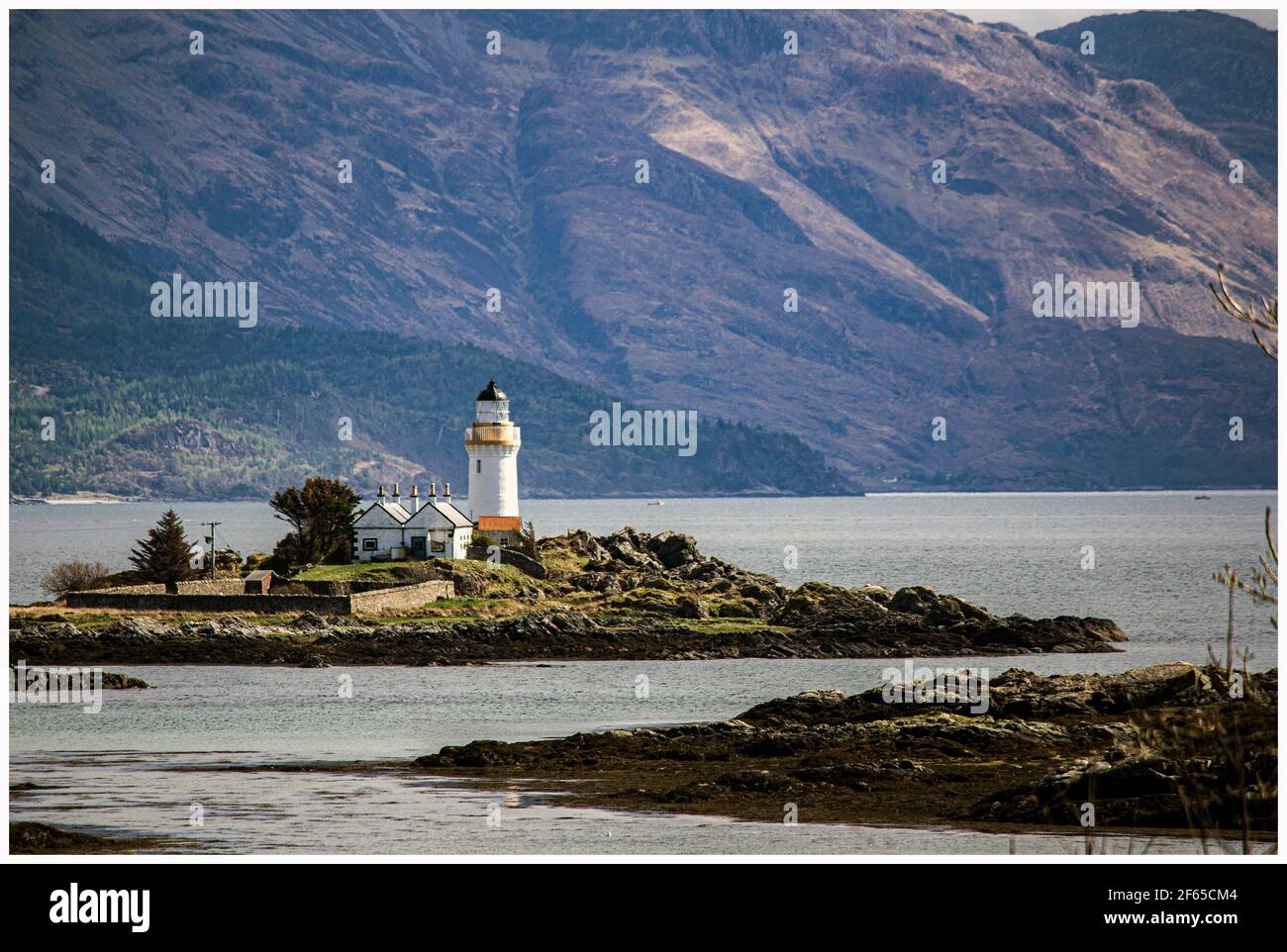 lighthouse on the isle of skye scotland Stock Photo - Alamy