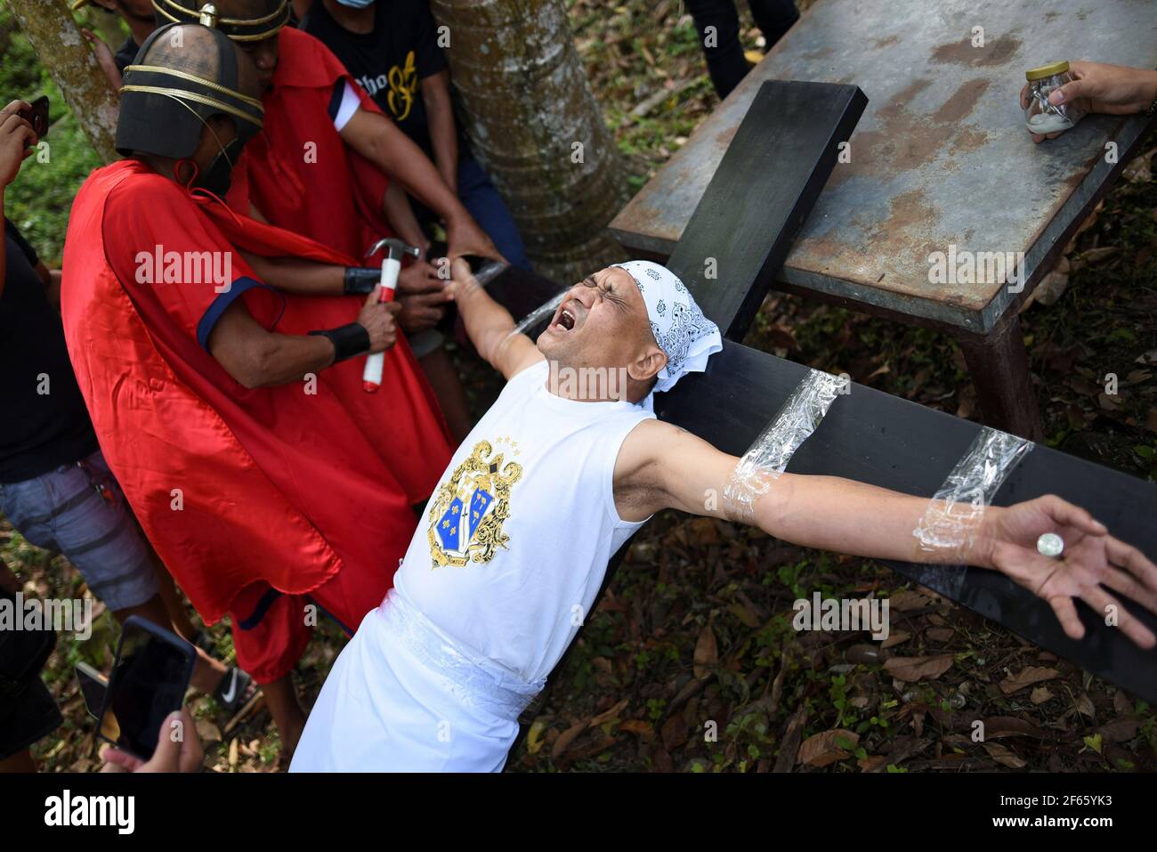 Jesus Christs Crucifixion High Resolution Stock Photography and Images ...