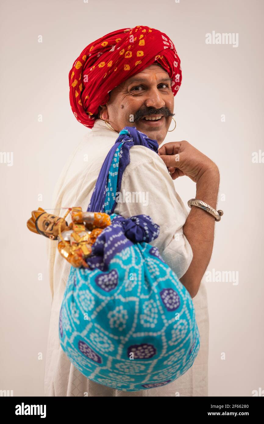 Villager smiling happiness hi-res stock photography and images - Alamy