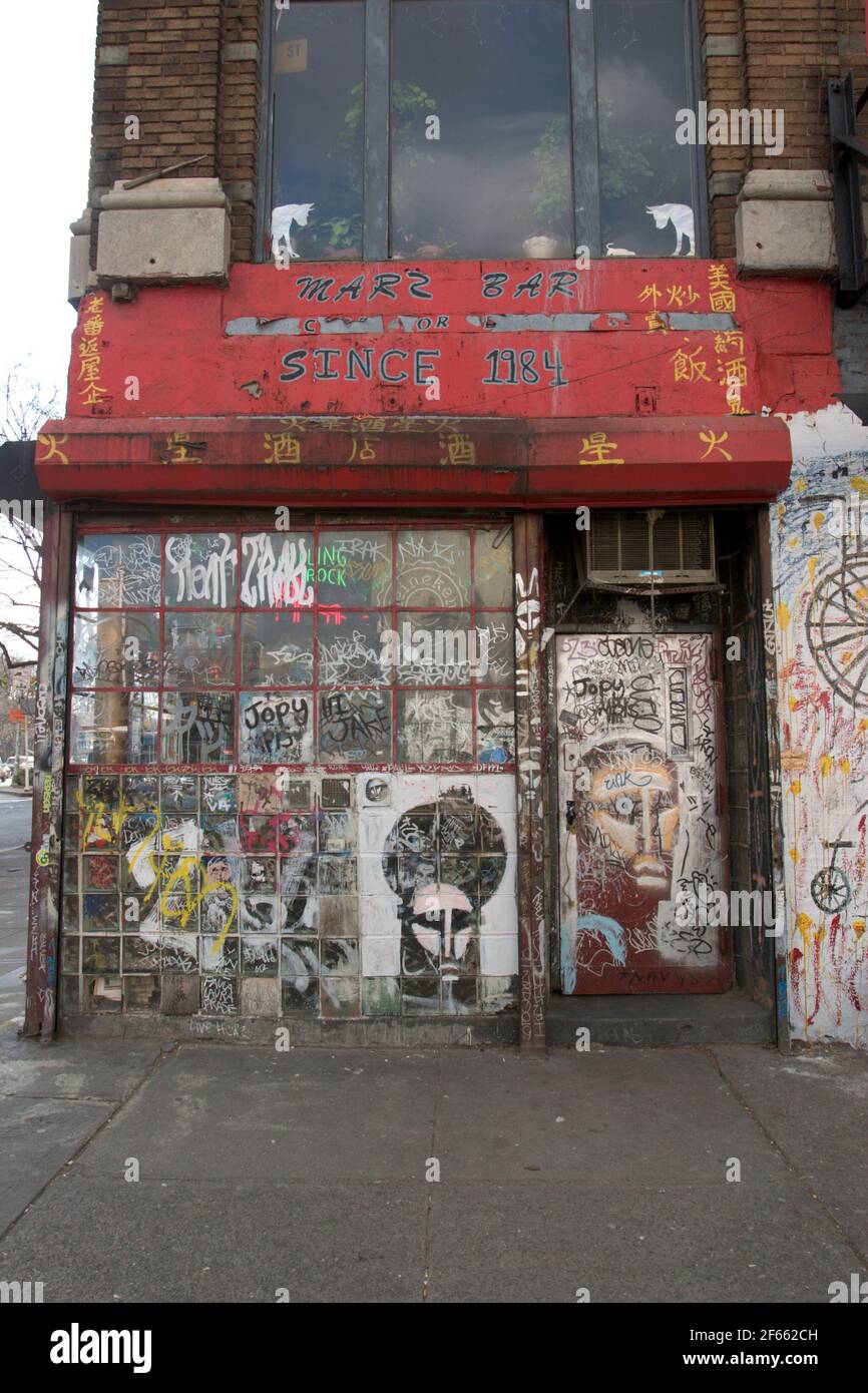 The landmark bar, the "Mars Bar" at 2nd Ave. and 1st Street in the East ...