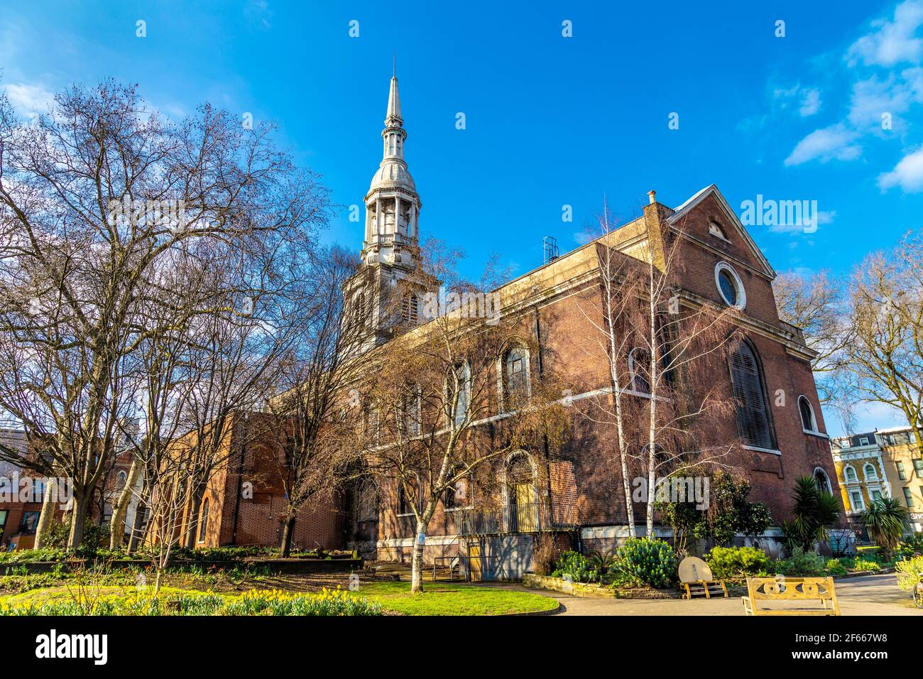 Shoreditch st leonards church hi-res stock photography and images - Alamy