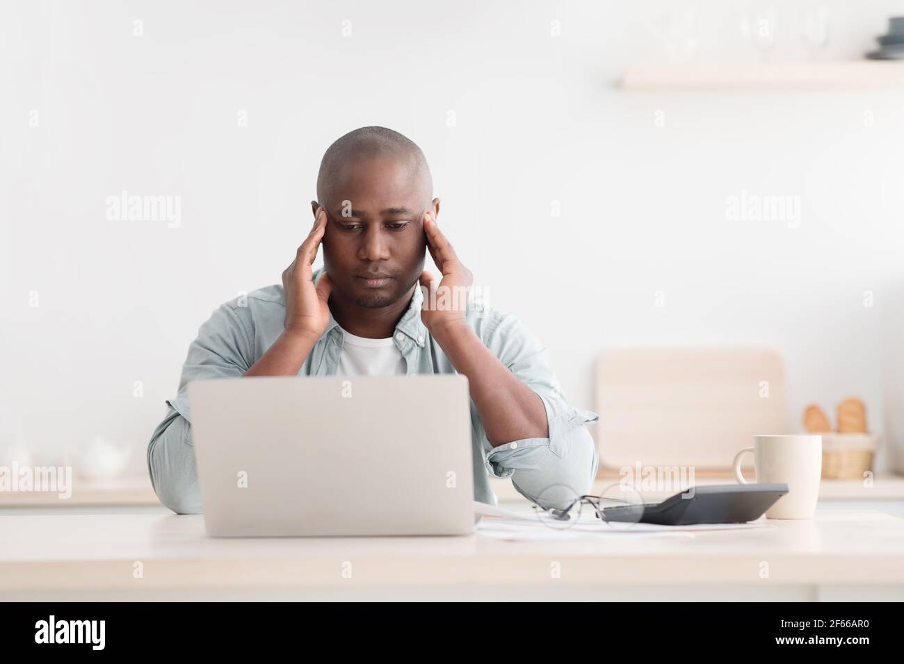 Expenses lack hi-res stock photography and images - Alamy