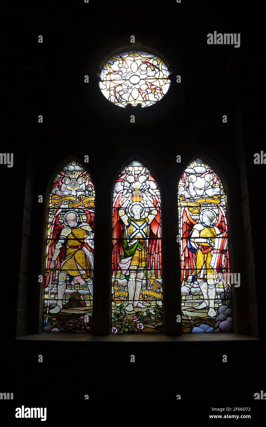 Stained glass roundel hi-res stock photography and images - Alamy