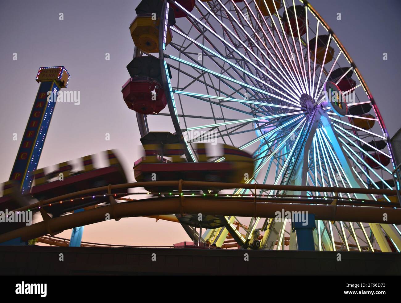Solar powered ferris wheel hi-res stock photography and images - Alamy