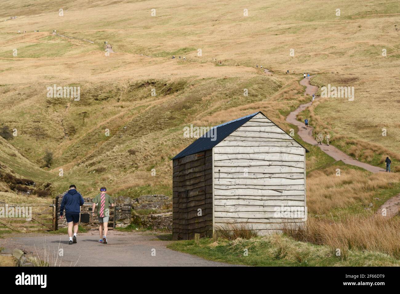 Storey Arms, Brecon Beacons, South Wales. 30 March 2021. People enjoy ...