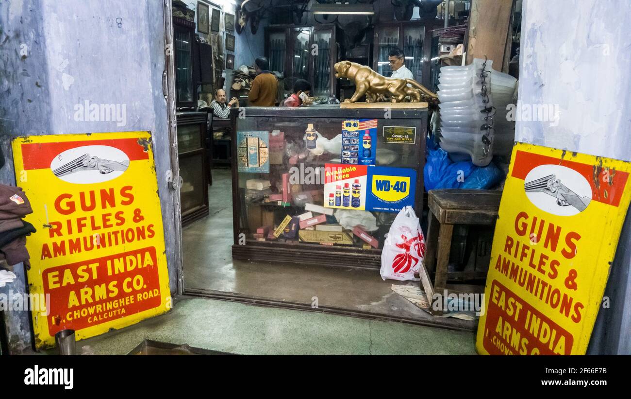 Kolkata, West Bengal, India - January 2018: Red and yellow signboard ...