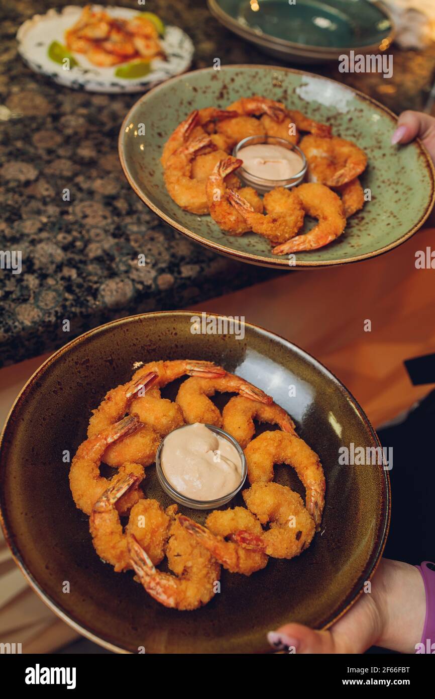 Piece of fish in batter hi-res stock photography and images - Alamy