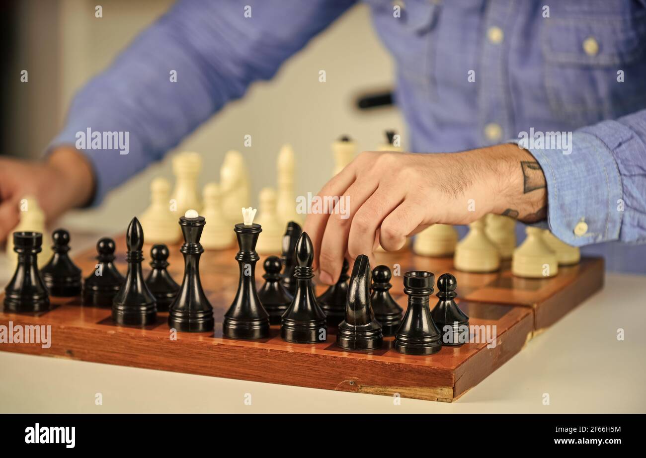 Tactics is knowing what to do. Development logics. Learning play chess ...