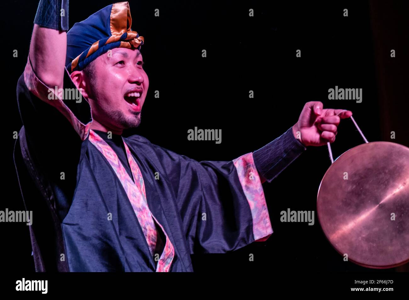 Traditional Okinawan dances at the Okinawan Association of Peru ...