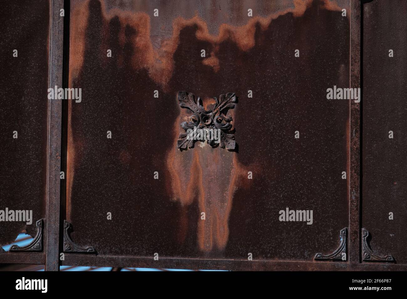 old structure with rusty iron decorations Stock Photo - Alamy