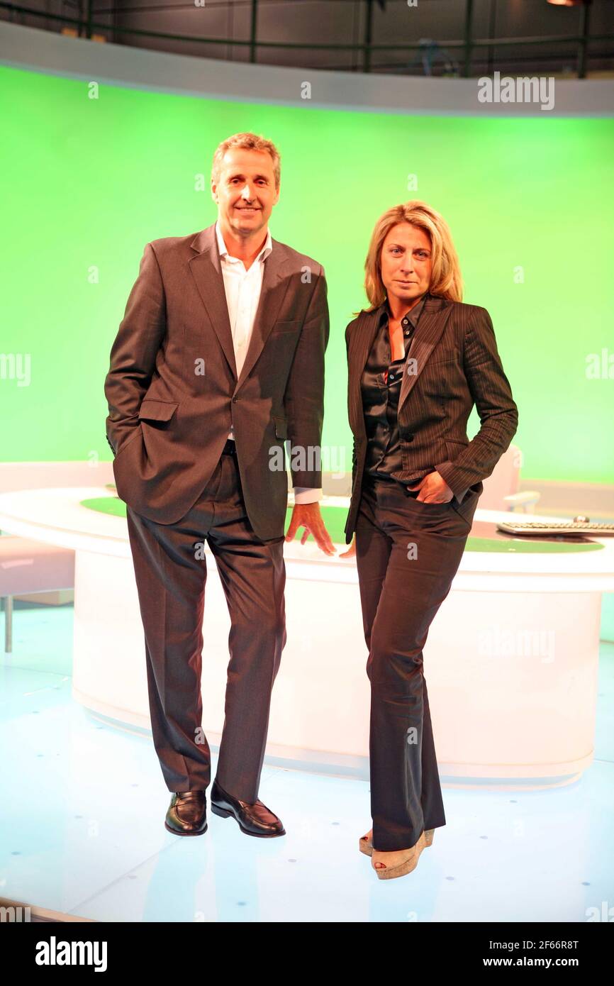 I.T.V. News.... Mark Austin and Deborah Turness in their studio in ...