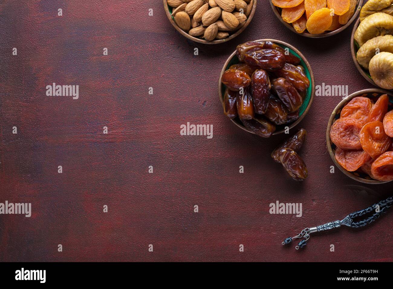 Iftar table hi-res stock photography and images - Alamy