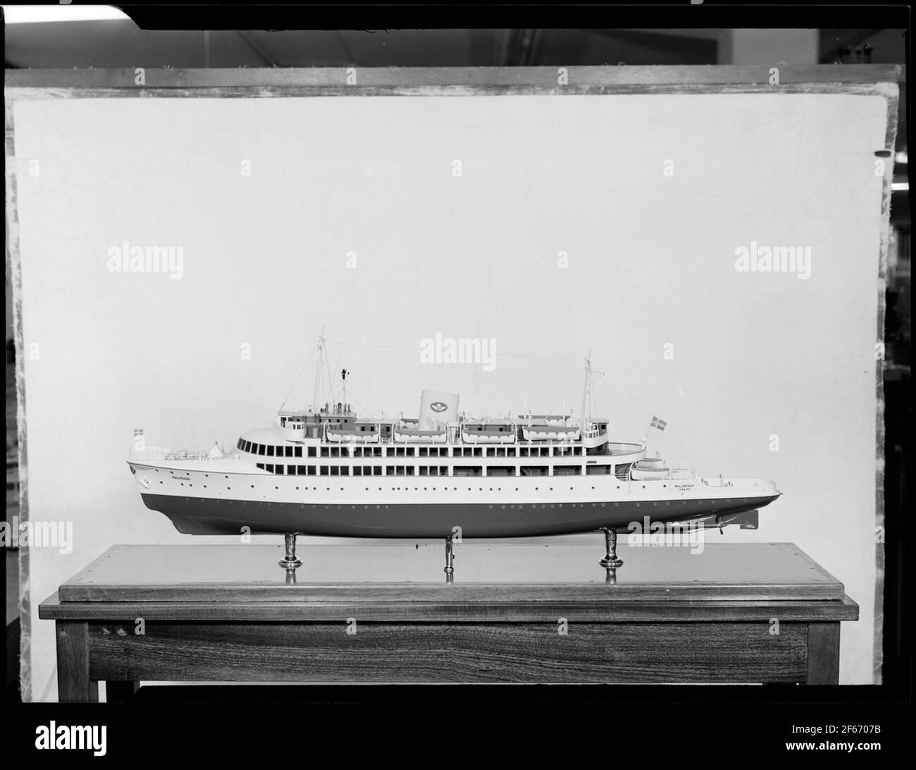 Transportation system model Black and White Stock Photos & Images - Alamy