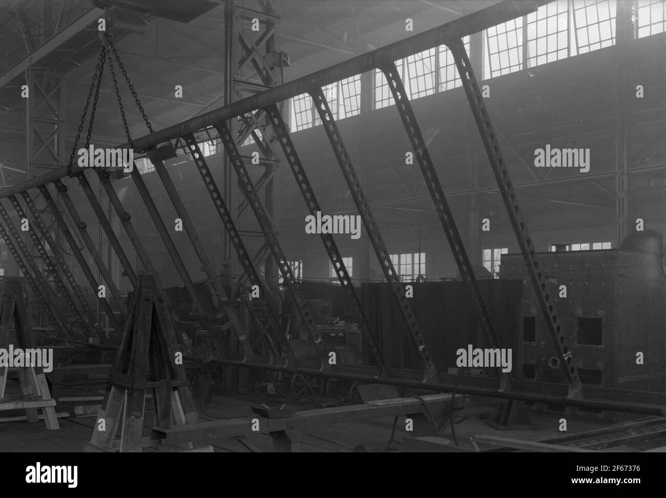 Undercarriage component Black and White Stock Photos & Images - Alamy