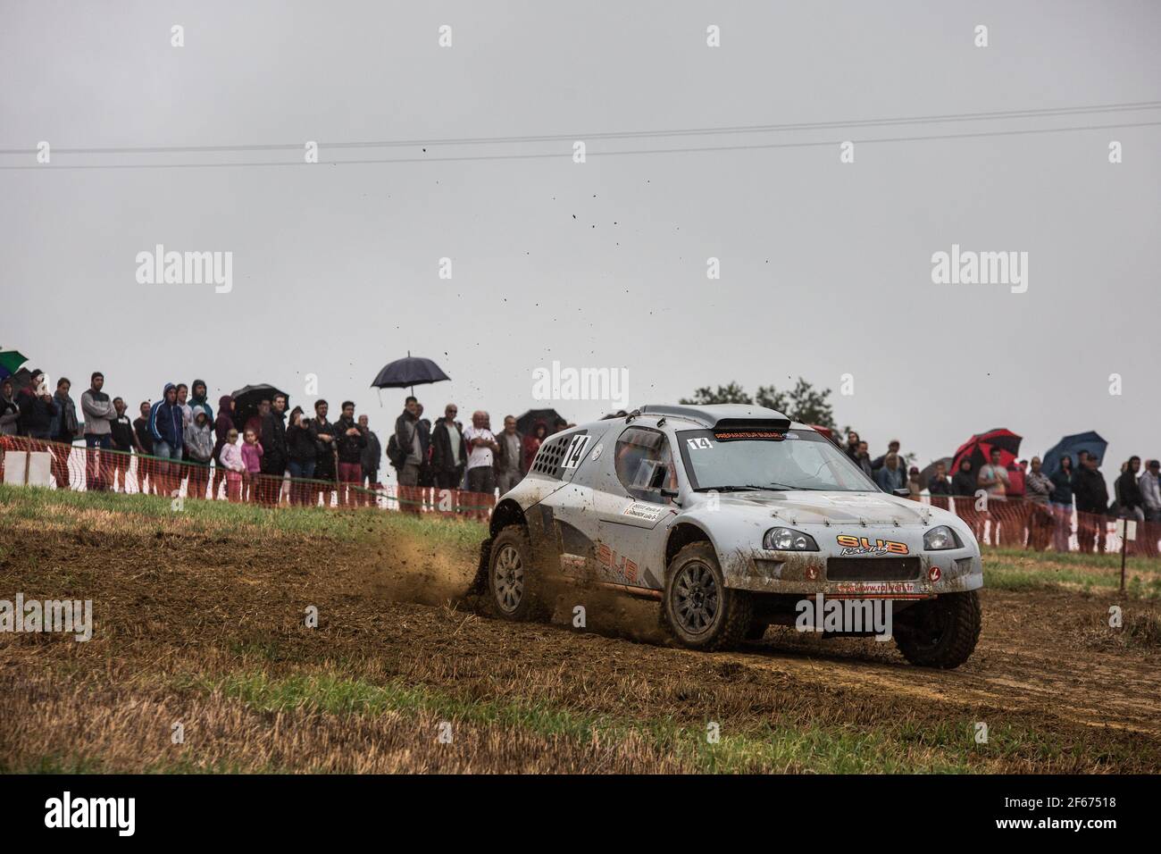 14 GENRE Benoit, CHAVANON Leila, CAZE SUBARU, action during Rallye Tout ...