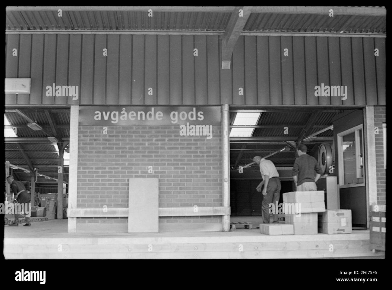Load dock at SJ Fardexpedition, Gävle's freight yard Stock Photo - Alamy