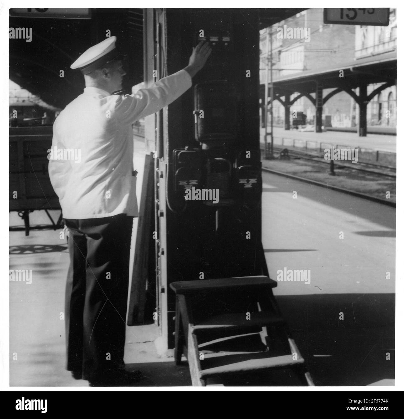 Traffic cabinet Cut Out Stock Images & Pictures - Alamy