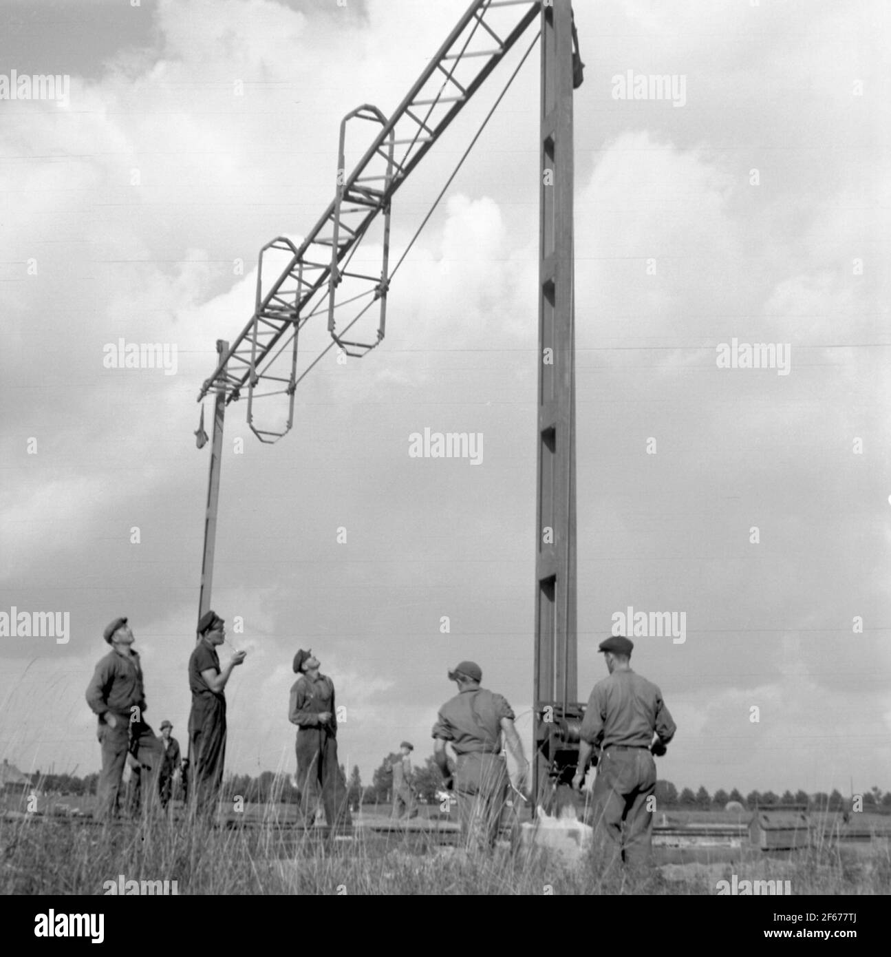 The electrification of the stretch Hälsingborg - Hässleholm. Wiring ...