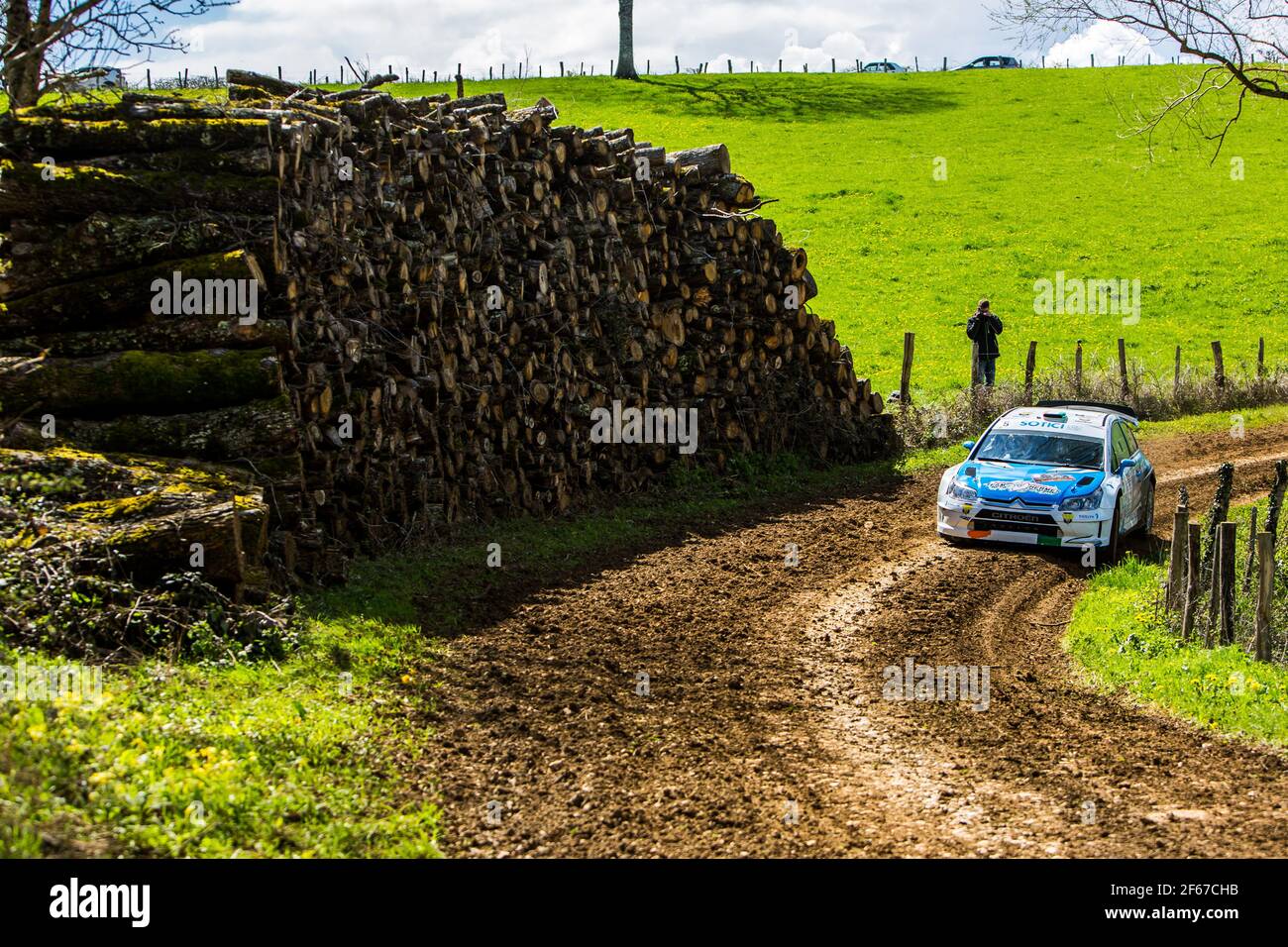 Tribout avril hi-res stock photography and images - Alamy