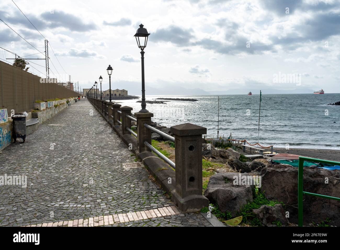 Pietrarsa station hi-res stock photography and images - Alamy