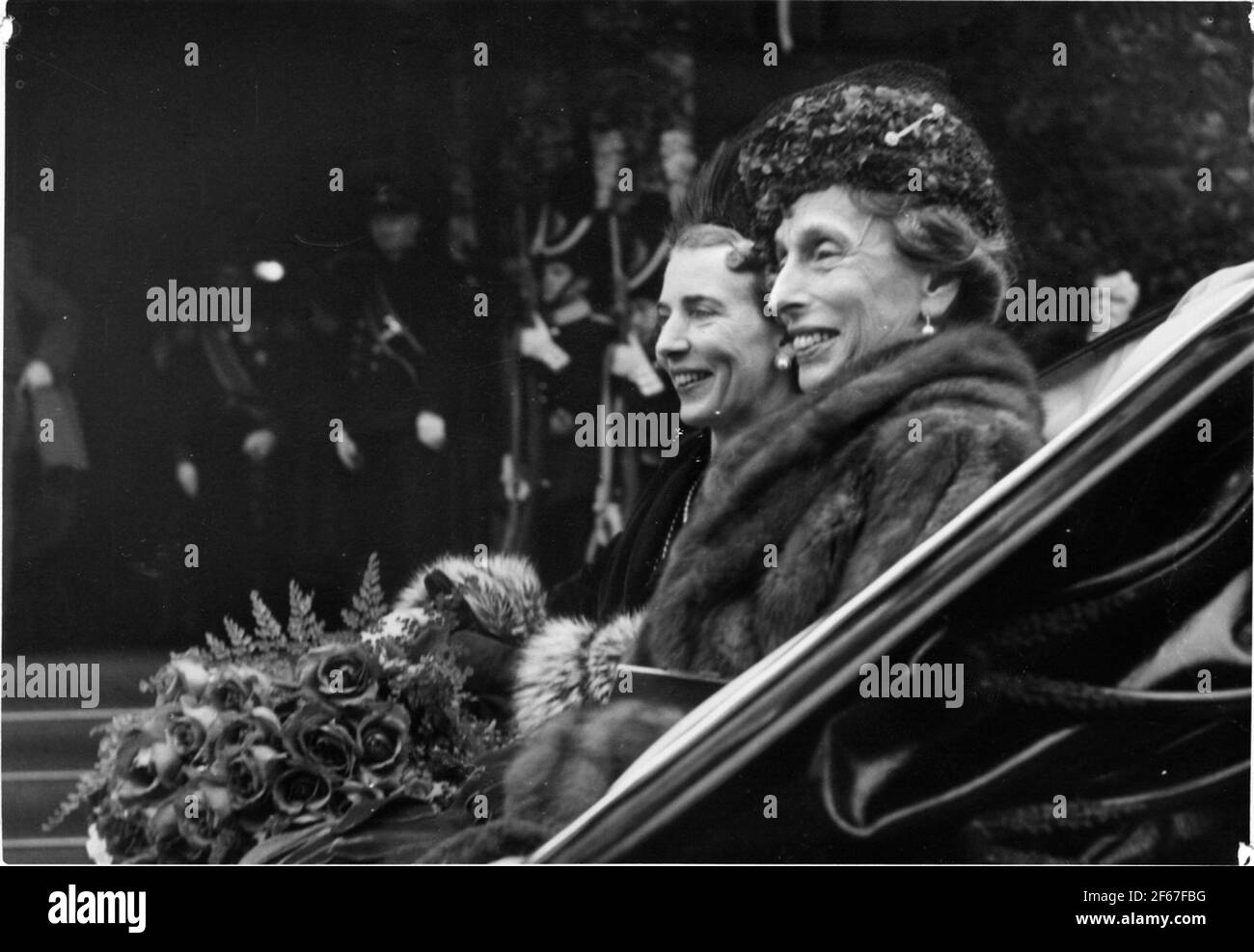 Queen Ingrid by Dannmark and Princess Ingeborg goes Kortege Stock Photo ...