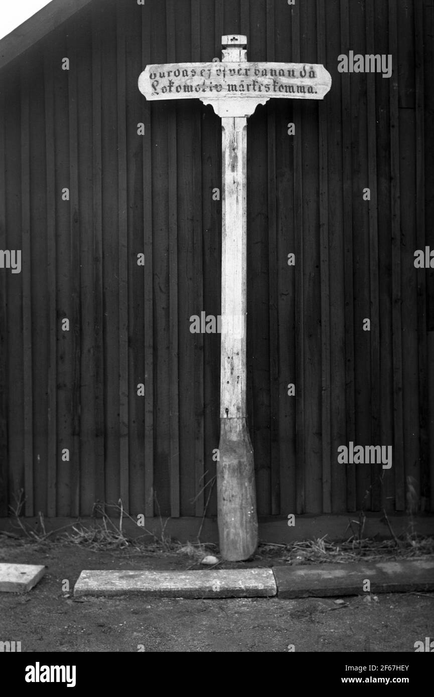 Warning museum hi-res stock photography and images - Alamy