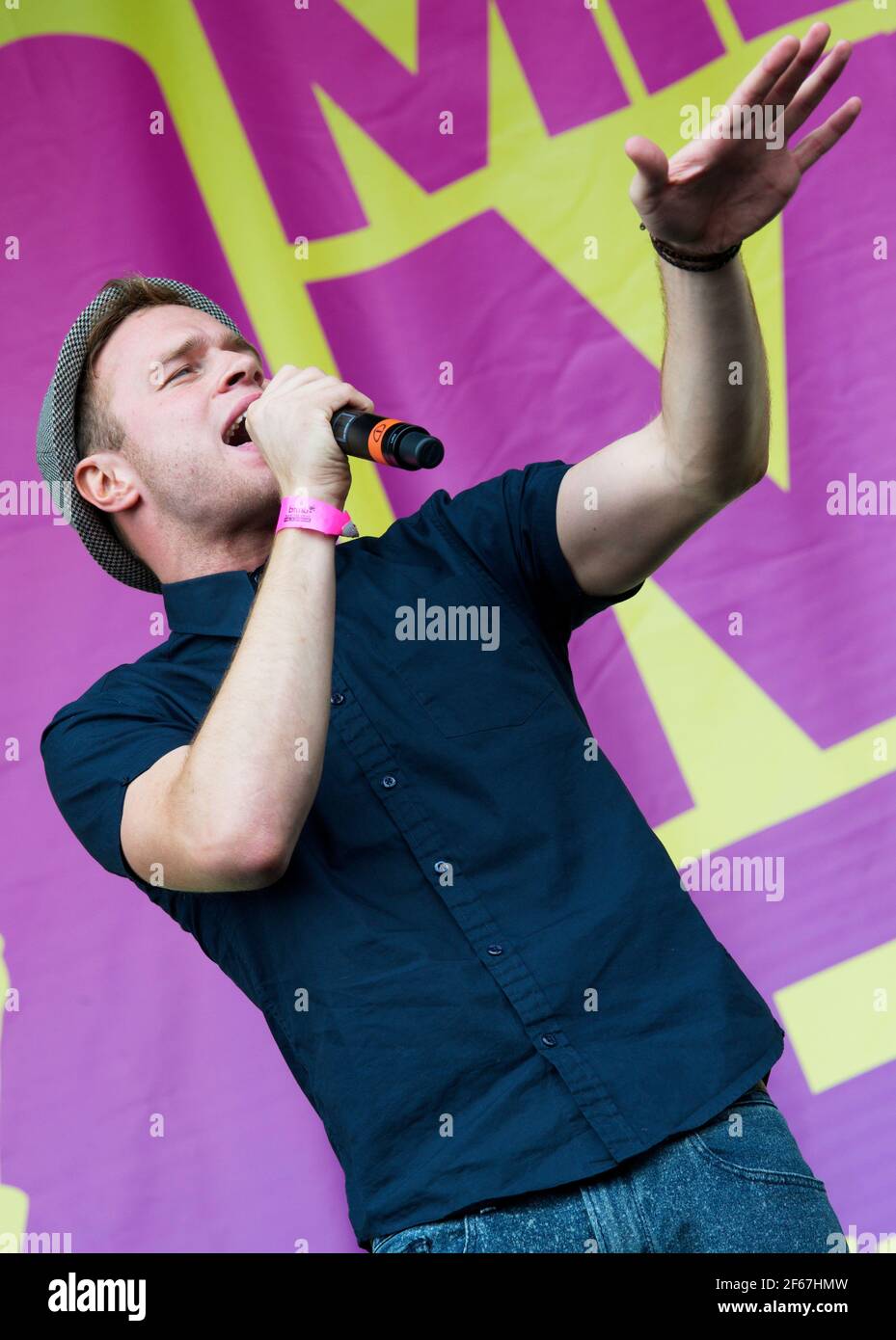 Olly murs x factor 2009 hi-res stock photography and images - Alamy