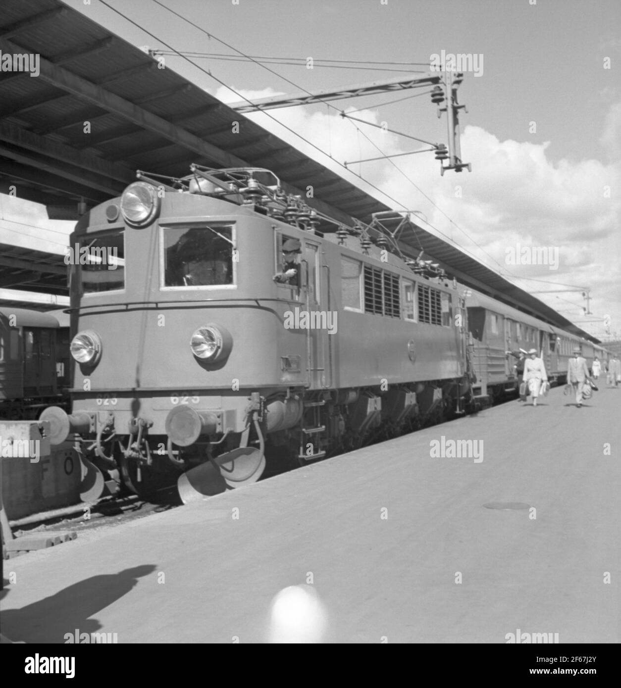 The state's railways, SJ F 623 by train Stock Photo - Alamy