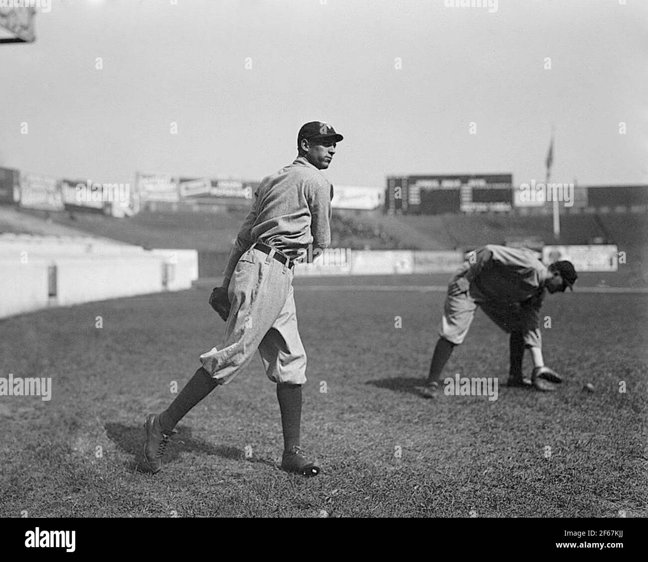 1910s polo grounds hi-res stock photography and images - Alamy