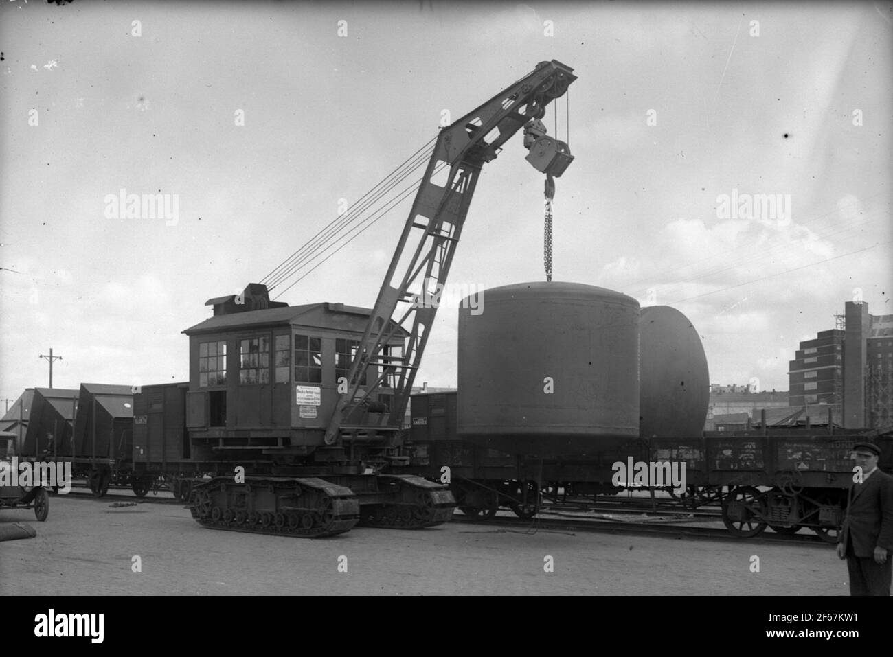 Cranes feet hi-res stock photography and images - Alamy