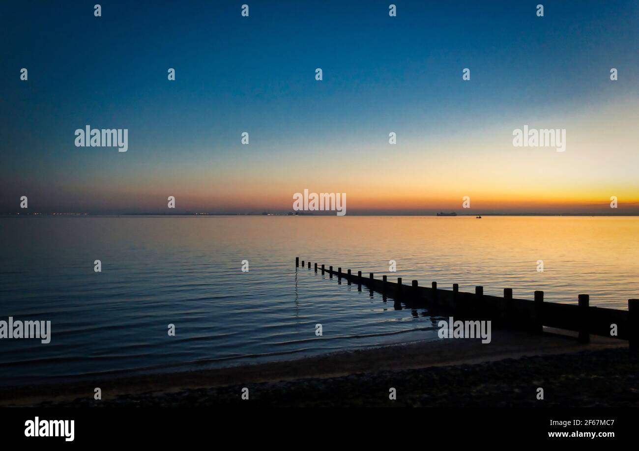 Southend on sea coastal seaside hi-res stock photography and images - Alamy