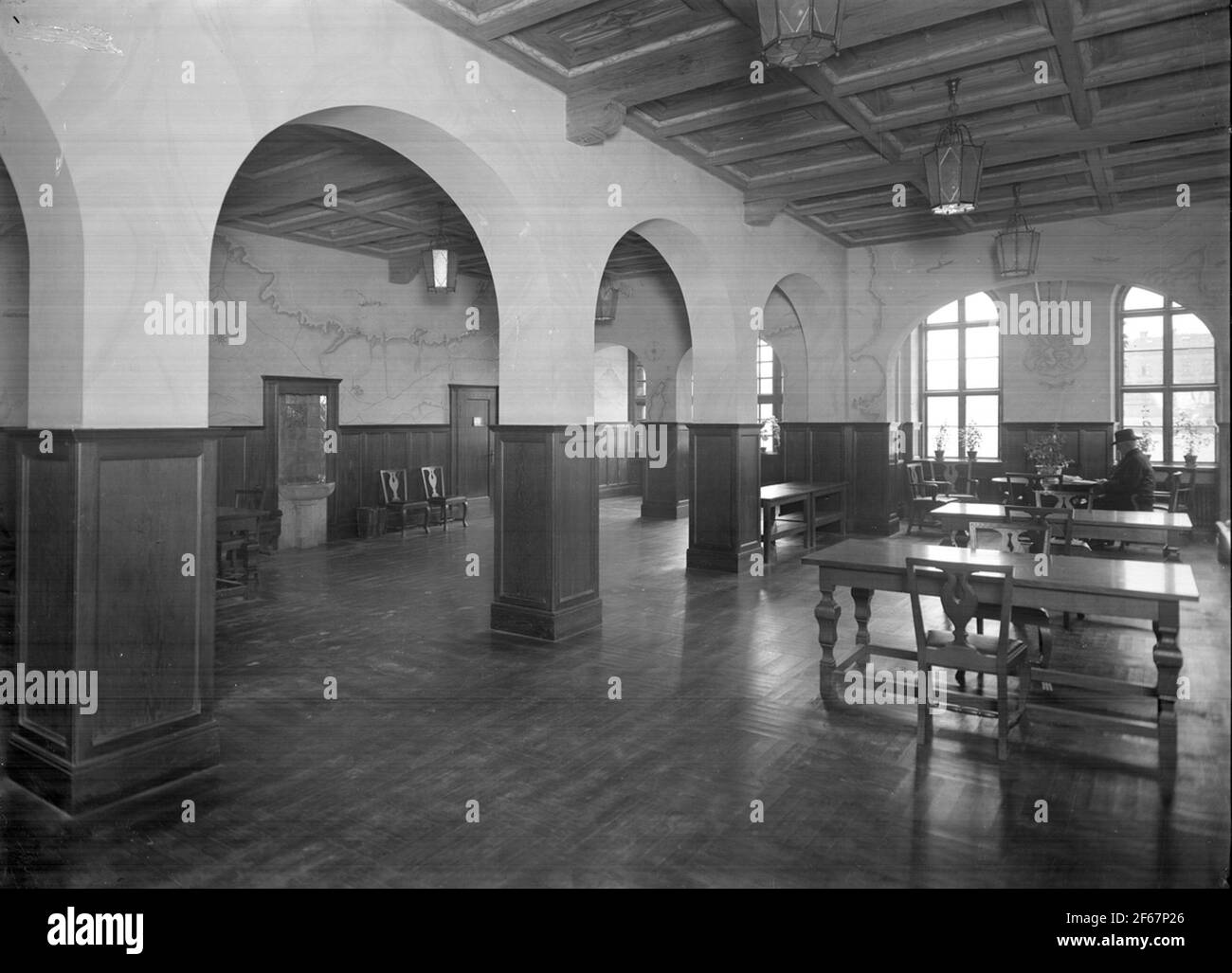 Waitro Thalk, Göteborg Central Station Stock Photo - Alamy