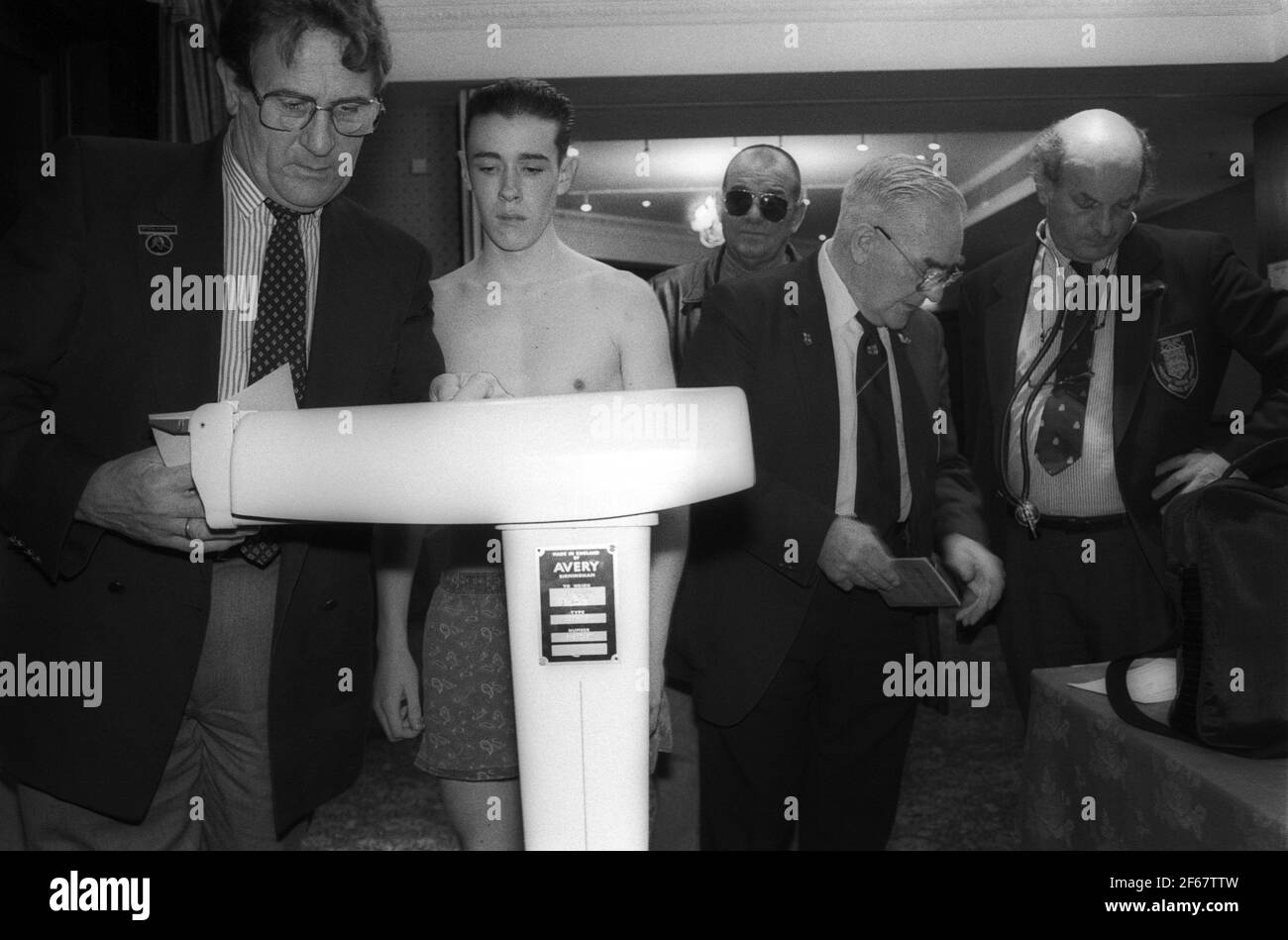 Weighed hook hi-res stock photography and images - Alamy