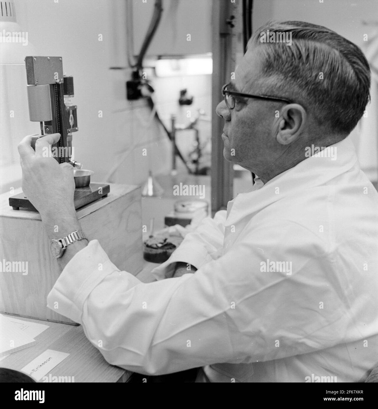 Geotechnical laboratory hi-res stock photography and images - Alamy