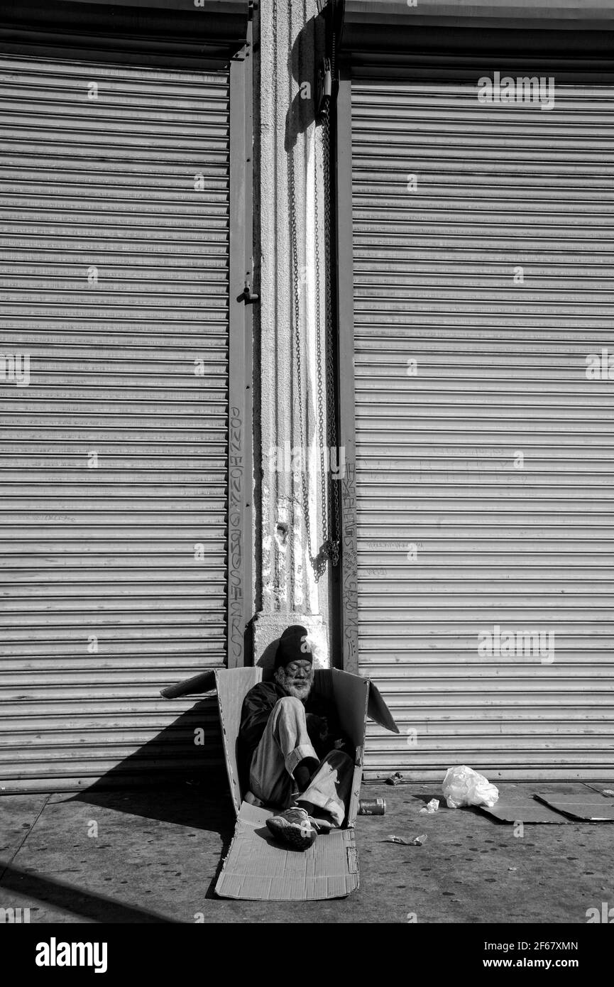 Homeless and living on the streets Stock Photo - Alamy