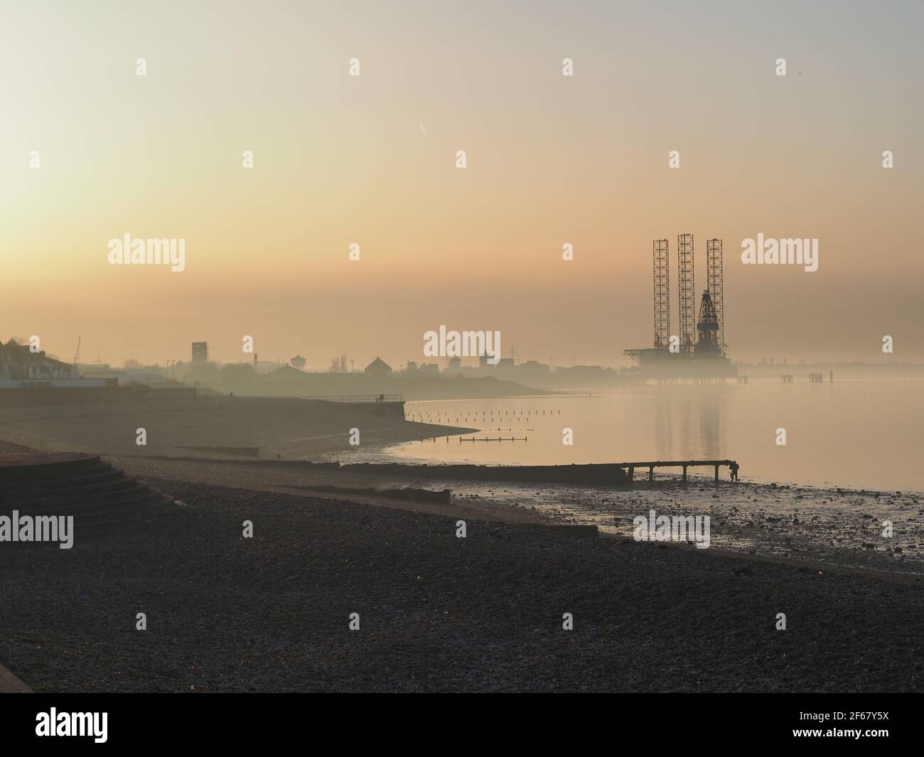 Sheerness, Kent, UK. 30th March, 2021. UK Weather: sunset in Sheerness ...