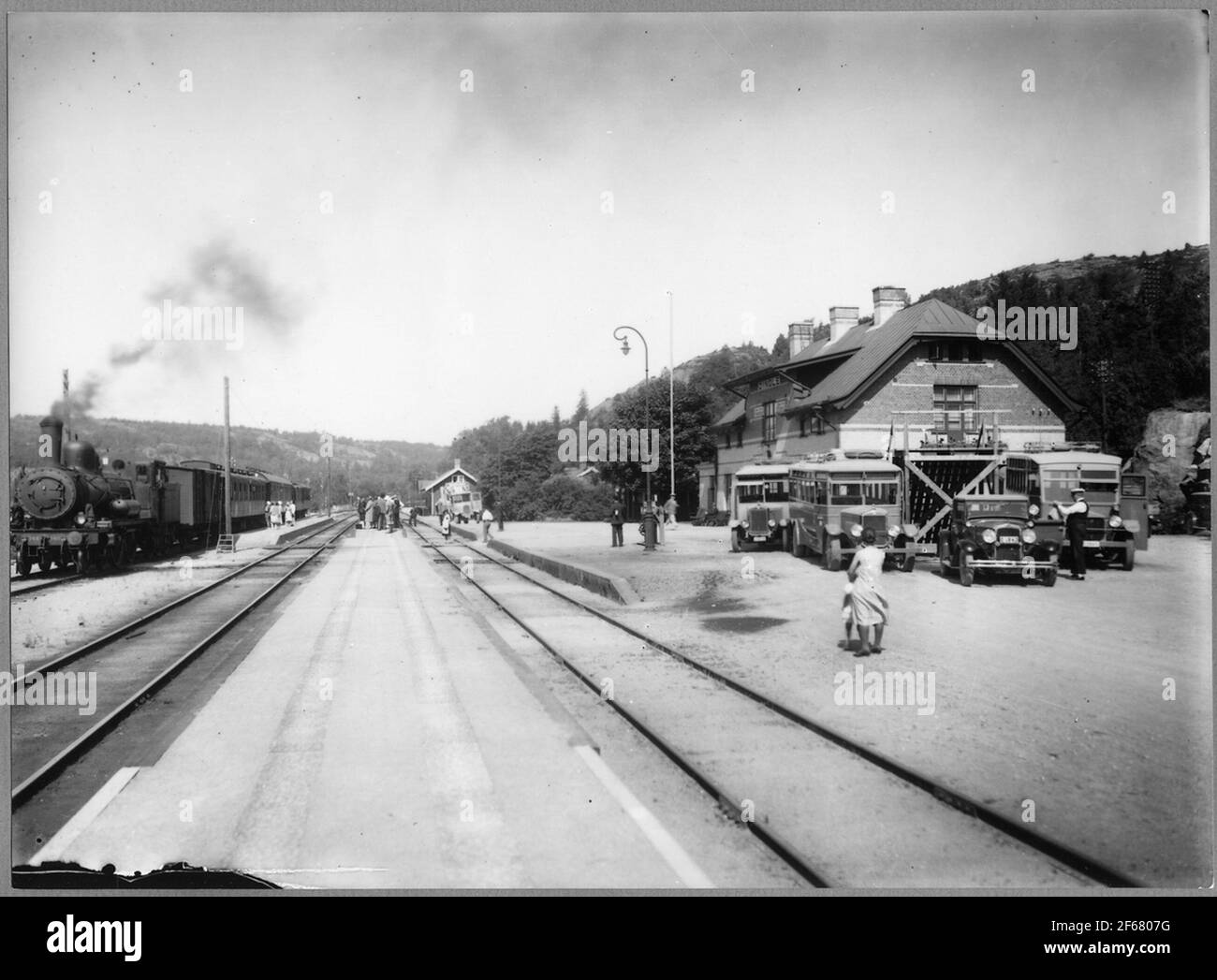 The state's railways, SJ CC 746 and bus stop at Dingle Station. The ...