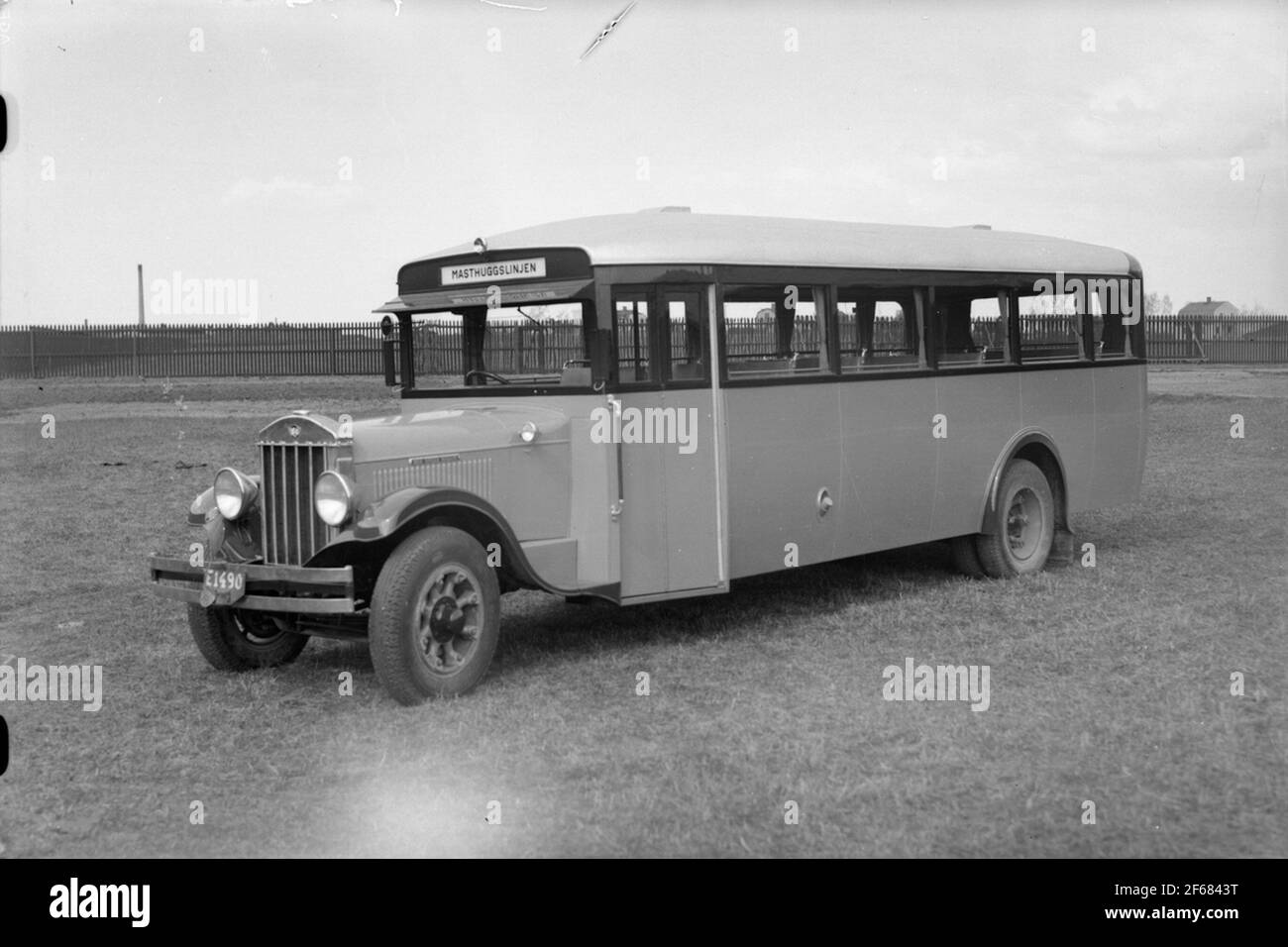 Reo bus for masthugglinjen, Gothenburg. The body manufactured by the ...