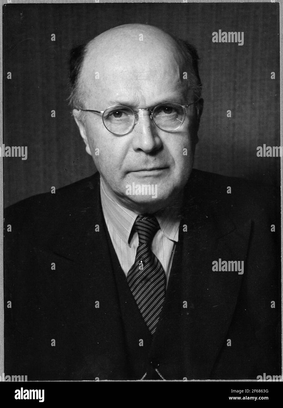 Emers hi-res stock photography and images - Alamy