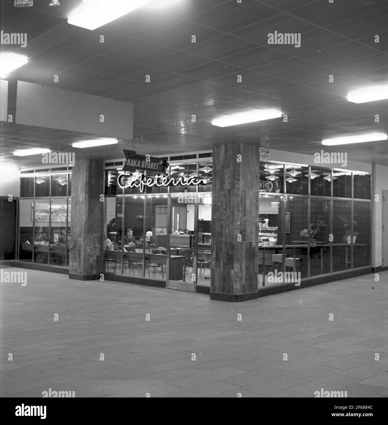 Restaurant cafeteria Black and White Stock Photos & Images - Alamy